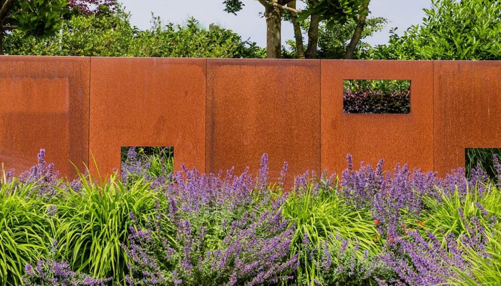 HOME: Solutions for an overlooked garden - Minerva Living & Lifestyle